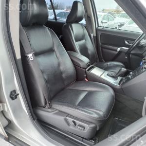 Pelēks Volvo XC90 2007 Daugavpils, ar dzinēja tilpumu 2.40 L un nobraukumu 0 tūkst. km par 6500 €, foto 15 vietnē AUTOMOTO.COM.LV