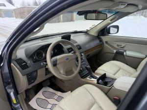 Pelēks Volvo XC90 2007 Tauragė, ar dzinēja tilpumu 2.40 L un nobraukumu 320 tūkst. km par 4700 €, foto 7 vietnē AUTOMOTO.COM.LV