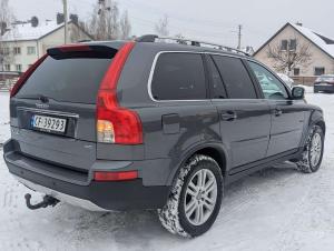 Grey Volvo XC90 2007 in Kaunas, with an engine capacity of 2.40 L and mileage of 303 thousand km for 4300 €, photo 8 on AUTOMOTO.COM.LV