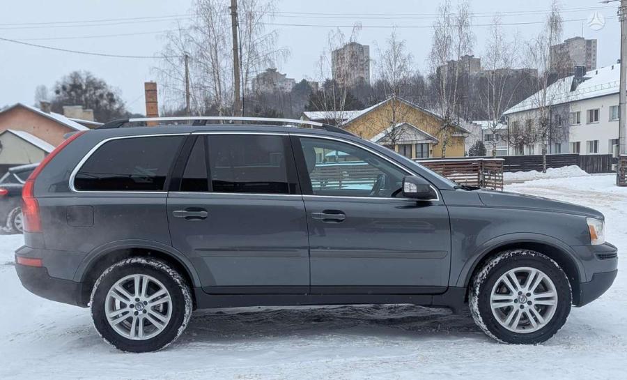 Grey Volvo XC90 2007 in Kaunas, with an engine capacity of 2.40 L and mileage of 303 thousand km for 4300 €, photo 10 on AUTOMOTO.COM.LV