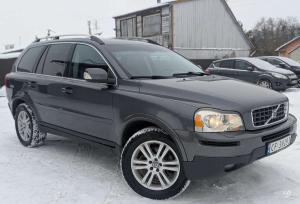Grey Volvo XC90 2007 in Kaunas, with an engine capacity of 2.40 L and mileage of 303 thousand km for 4300 €, photo 12 on AUTOMOTO.COM.LV