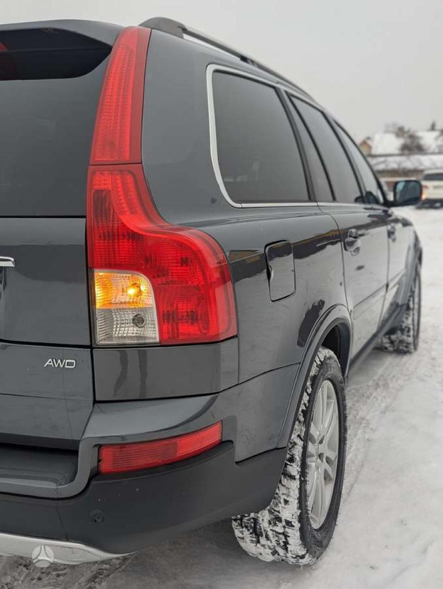 Grey Volvo XC90 2007 in Kaunas, with an engine capacity of 2.40 L and mileage of 303 thousand km for 4300 €, photo 14 on AUTOMOTO.COM.LV