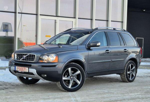 Grey Volvo XC90 2007 in Vilnius, with an engine capacity of 2.40 L and mileage of 290 thousand km for 6650 €, photo 2 on AUTOMOTO.COM.LV