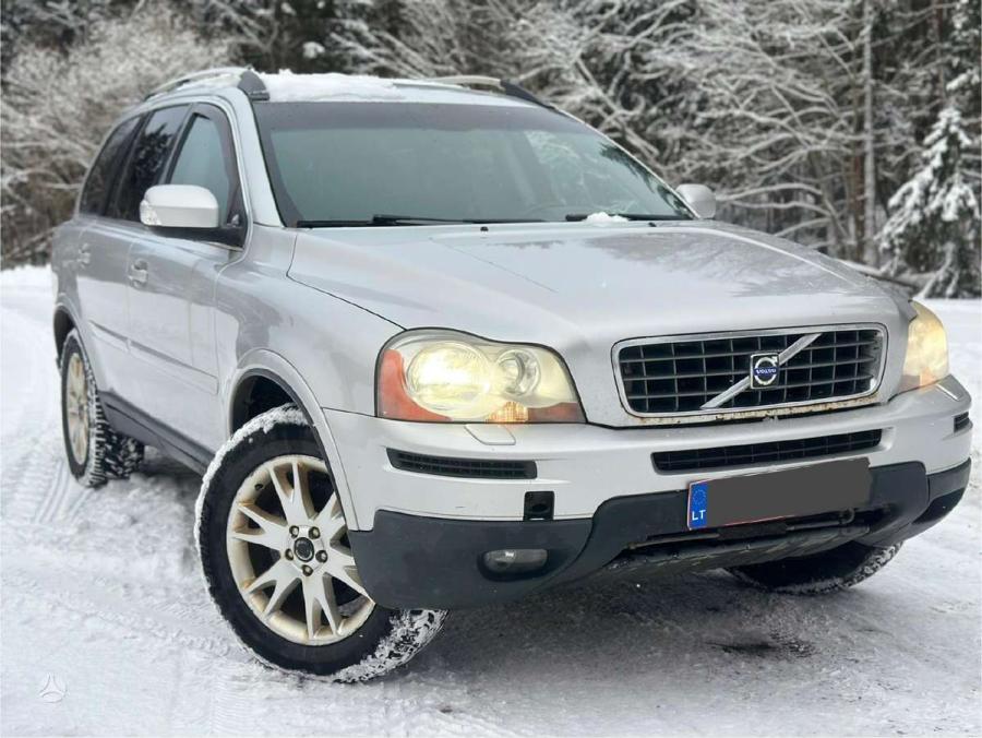 Grey Volvo XC90 2007 in Vilnius, with an engine capacity of 2.40 L and mileage of 421 thousand km for 3150 €, photo 4 on AUTOMOTO.COM.LV