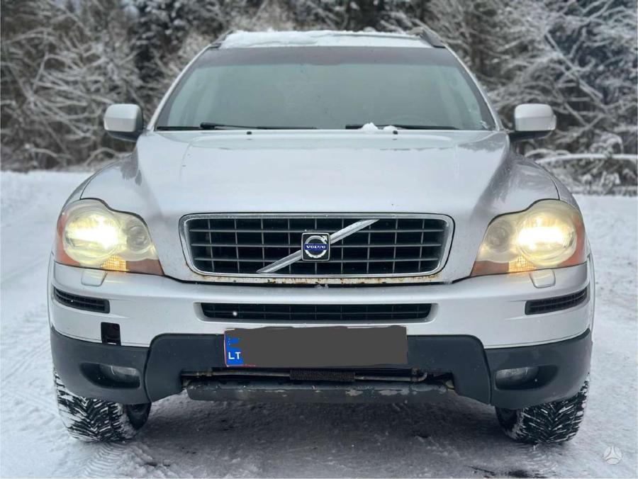 Grey Volvo XC90 2007 in Vilnius, with an engine capacity of 2.40 L and mileage of 421 thousand km for 3150 €, photo 6 on AUTOMOTO.COM.LV