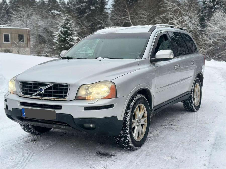 Grey Volvo XC90 2007 in Vilnius, with an engine capacity of 2.40 L and mileage of 421 thousand km for 3150 €, photo 7 on AUTOMOTO.COM.LV