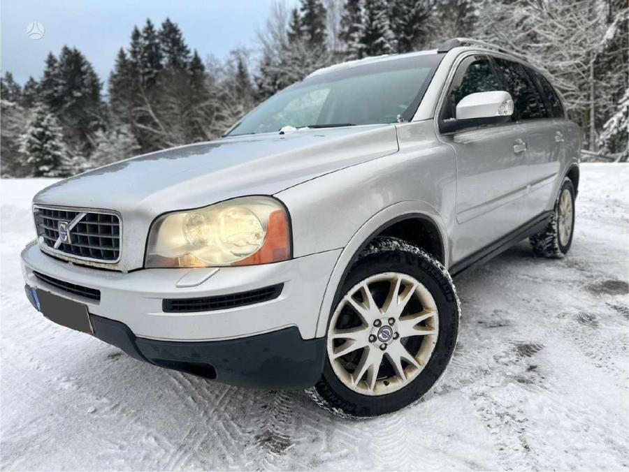 Grey Volvo XC90 2007 in Vilnius, with an engine capacity of 2.40 L and mileage of 421 thousand km for 3150 €, photo 10 on AUTOMOTO.COM.LV