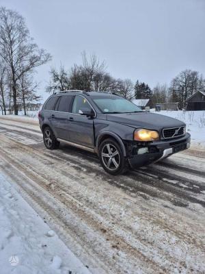Pelēks Volvo XC90 2007 Kaišiadorys, ar dzinēja tilpumu 2.40 L un nobraukumu 290 tūkst. km par 4350 €, foto 4 vietnē AUTOMOTO.COM.LV