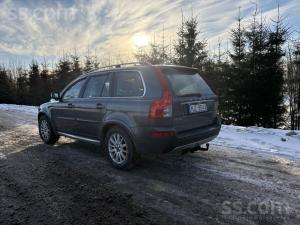 Grey Volvo XC90 2007 in Riga, with an engine capacity of 2.40 L and mileage of 350 thousand km for 5250 €, photo 6 on AUTOMOTO.COM.LV