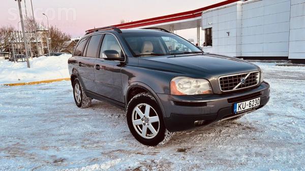 Grey Volvo XC90 2007 in Daugavpils, with an engine capacity of 2.40 L and mileage of 371 thousand km for 4750 €, photo 5 on AUTOMOTO.COM.LV