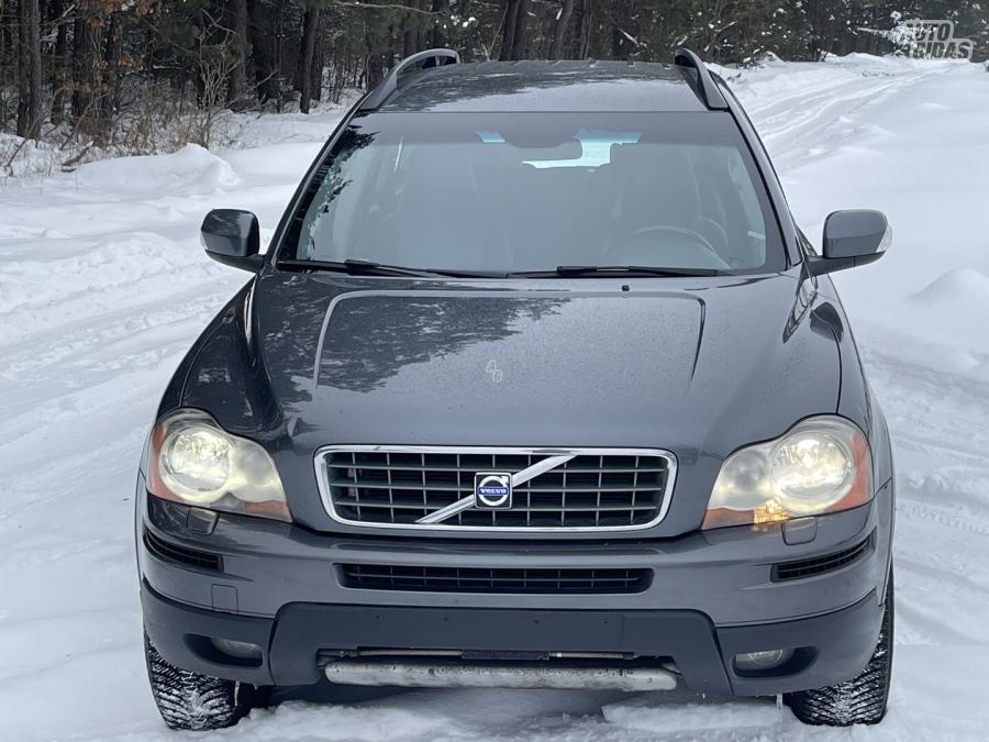 Grey Volvo XC90 2007 in Vilnius, with an engine capacity of 2.40 L and mileage of 324 thousand km for 5100 €, photo 2 on AUTOMOTO.COM.LV