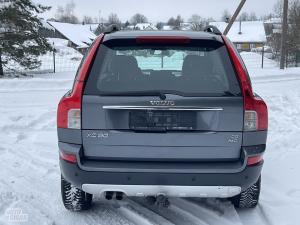Grey Volvo XC90 2007 in Vilnius, with an engine capacity of 2.40 L and mileage of 324 thousand km for 5100 €, photo 4 on AUTOMOTO.COM.LV