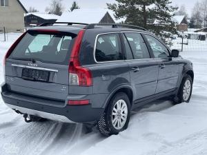 Grey Volvo XC90 2007 in Vilnius, with an engine capacity of 2.40 L and mileage of 324 thousand km for 5100 €, photo 5 on AUTOMOTO.COM.LV
