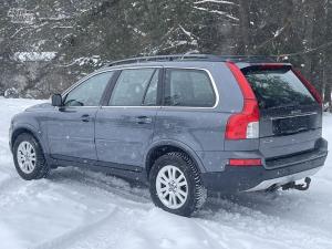 Grey Volvo XC90 2007 in Vilnius, with an engine capacity of 2.40 L and mileage of 324 thousand km for 5100 €, photo 6 on AUTOMOTO.COM.LV