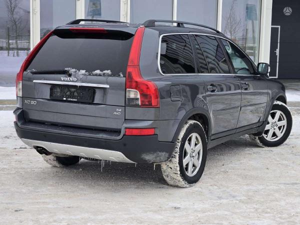 Grey Volvo XC90 2007 in Vilnius, with an engine capacity of 3.20 L and mileage of 340 thousand km for 4500 €, photo 2 on AUTOMOTO.COM.LV