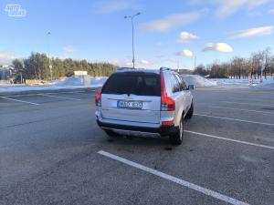 Grey Volvo XC90 2007 in Vilnius, with an engine capacity of 2.40 L and mileage of 356 thousand km for 5250 €, photo 2 on AUTOMOTO.COM.LV