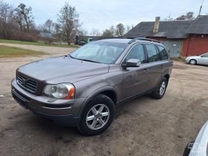 Grey Volvo XC90 2007 in Prienai, with an engine capacity of 2.40 L and mileage of 323 thousand km for 4250 €, photo  on AUTOMOTO.COM.LV