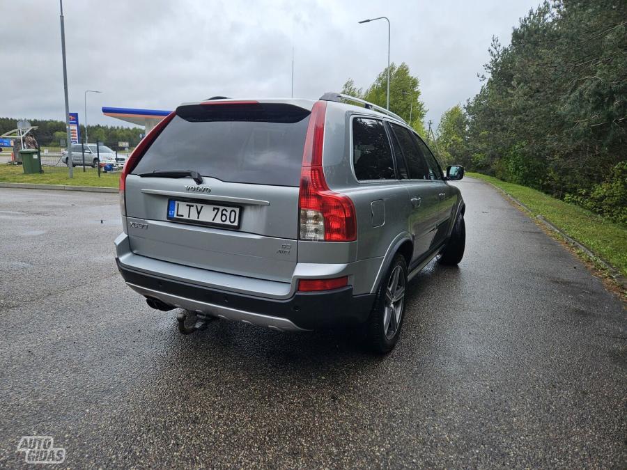 Grey Volvo XC90 2007 in Zarasai, with an engine capacity of 2.40 L and mileage of 446 thousand km for 5250 €, photo 4 on AUTOMOTO.COM.LV