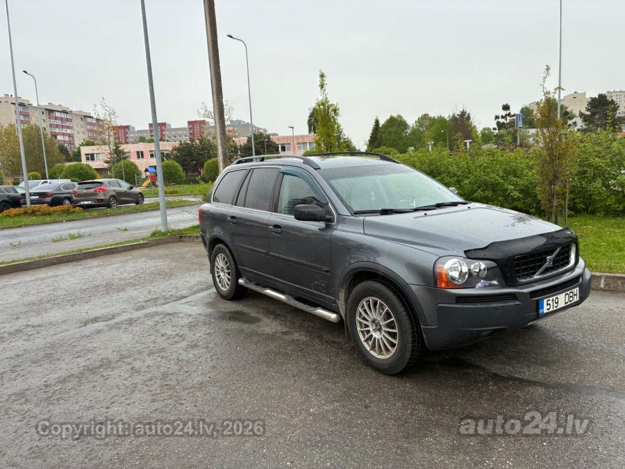 Pelēks Volvo XC90 2007 Tallina, ar dzinēja tilpumu 2.40 L un nobraukumu 290 tūkst. km par 5500 €, foto 3 vietnē AUTOMOTO.COM.LV