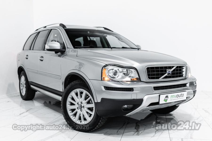Pelēks Volvo XC90 2007 Tallina, ar dzinēja tilpumu 2.40 L un nobraukumu 304 tūkst. km par 6500 €, foto 6 vietnē AUTOMOTO.COM.LV