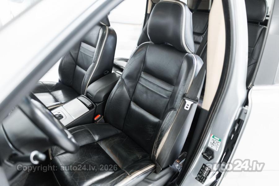 Pelēks Volvo XC90 2007 Tallina, ar dzinēja tilpumu 2.40 L un nobraukumu 304 tūkst. km par 6500 €, foto 15 vietnē AUTOMOTO.COM.LV