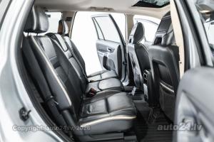 Pelēks Volvo XC90 2007 Tallina, ar dzinēja tilpumu 2.40 L un nobraukumu 304 tūkst. km par 6500 €, foto 19 vietnē AUTOMOTO.COM.LV