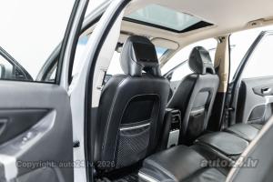 Pelēks Volvo XC90 2007 Tallina, ar dzinēja tilpumu 2.40 L un nobraukumu 304 tūkst. km par 6500 €, foto 20 vietnē AUTOMOTO.COM.LV
