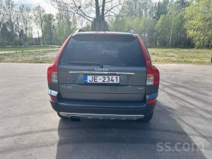 Pelēks Volvo XC90 2007 Jūrmala, ar dzinēja tilpumu 2.40 L un nobraukumu 266 tūkst. km par 6600 €, foto 5 vietnē AUTOMOTO.COM.LV