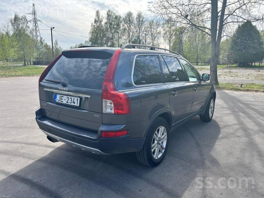 Pelēks Volvo XC90 2007 Jūrmala, ar dzinēja tilpumu 2.40 L un nobraukumu 266 tūkst. km par 6600 €, foto 6 vietnē AUTOMOTO.COM.LV