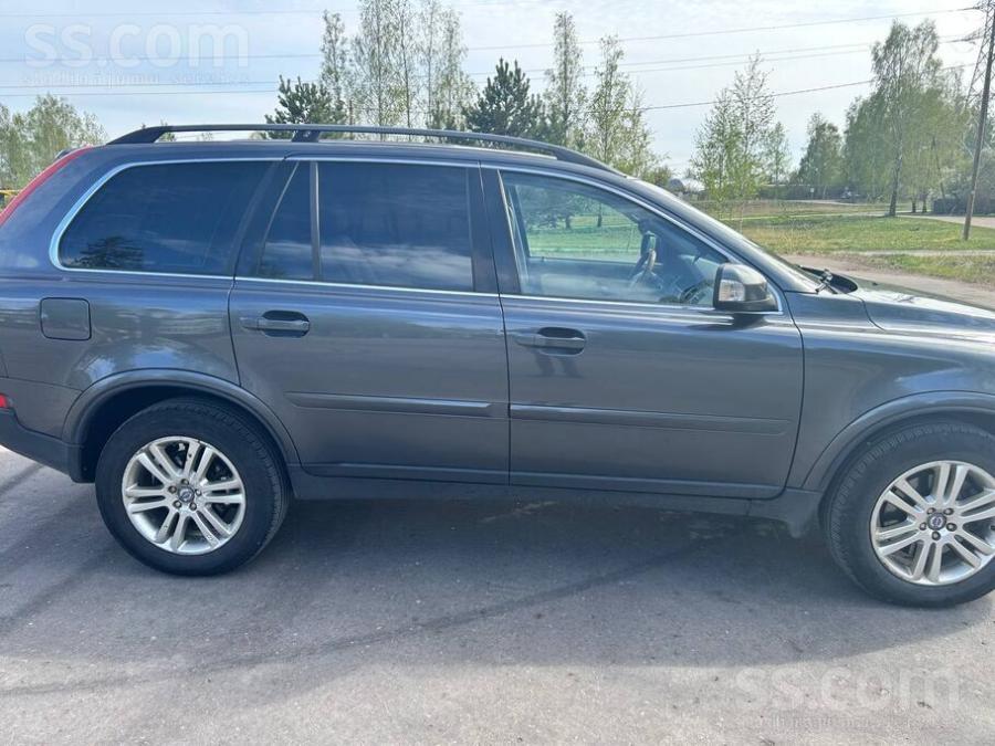 Pelēks Volvo XC90 2007 Jūrmala, ar dzinēja tilpumu 2.40 L un nobraukumu 266 tūkst. km par 6600 €, foto 7 vietnē AUTOMOTO.COM.LV