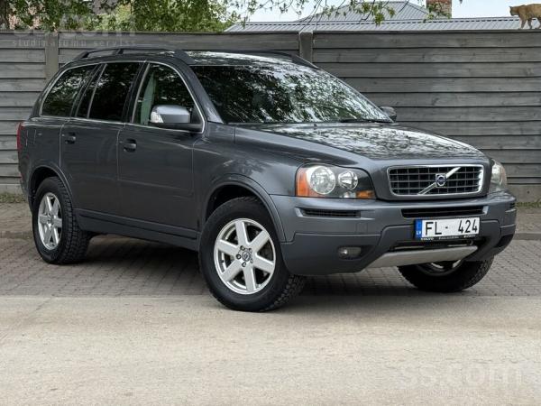 Pelēks Volvo XC90 2007 Jelgava, ar dzinēja tilpumu 2.40 L un nobraukumu 302 tūkst. km par 3850 €, foto 3 vietnē AUTOMOTO.COM.LV
