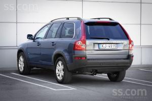 Pelēks Volvo XC90 2007 Rīga, ar dzinēja tilpumu 2.40 L un nobraukumu 289 tūkst. km par 3950 €, foto 7 vietnē AUTOMOTO.COM.LV