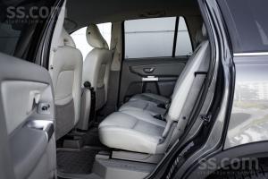 Pelēks Volvo XC90 2007 Rīga, ar dzinēja tilpumu 2.40 L un nobraukumu 289 tūkst. km par 3950 €, foto 13 vietnē AUTOMOTO.COM.LV