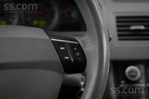 Pelēks Volvo XC90 2007 Talsi, ar dzinēja tilpumu 2.40 L un nobraukumu 338 tūkst. km par 4490 €, foto 19 vietnē AUTOMOTO.COM.LV