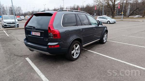 Pelēks Volvo XC90 2007 Rīga, ar dzinēja tilpumu 2.40 L un nobraukumu 267 tūkst. km par 6800 €, foto 5 vietnē AUTOMOTO.COM.LV