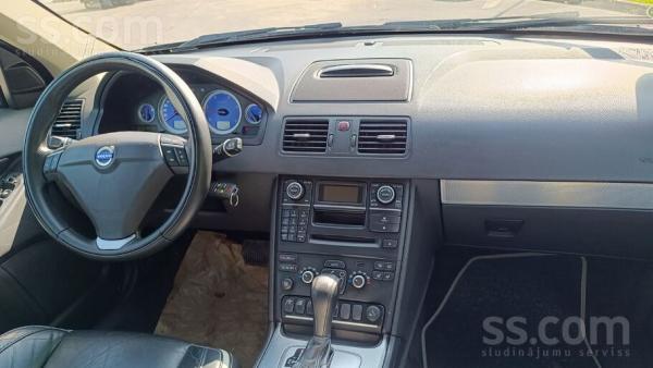 Pelēks Volvo XC90 2007 Rīga, ar dzinēja tilpumu 2.40 L un nobraukumu 267 tūkst. km par 6800 €, foto 9 vietnē AUTOMOTO.COM.LV