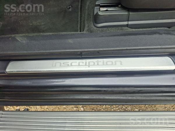 Grey Volvo XC90 2007 in Riga, with an engine capacity of 2.40 L and mileage of 330 thousand km for 7495 €, photo 7 on AUTOMOTO.COM.LV