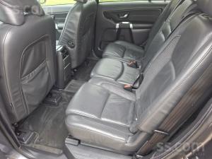 Grey Volvo XC90 2007 in Riga, with an engine capacity of 2.40 L and mileage of 330 thousand km for 7495 €, photo 13 on AUTOMOTO.COM.LV