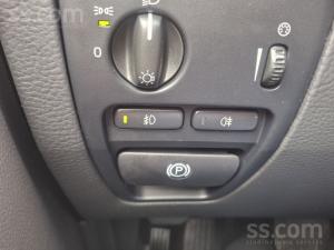Grey Volvo XC90 2007 in Riga, with an engine capacity of 2.40 L and mileage of 330 thousand km for 7495 €, photo 19 on AUTOMOTO.COM.LV