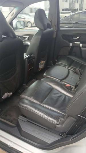 Pelēks Volvo XC90 2007 Viļņa, ar dzinēja tilpumu 3.19 L un nobraukumu 400 tūkst. km par 4600 €, foto 8 vietnē AUTOMOTO.COM.LV