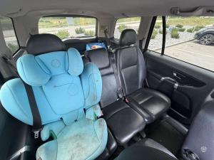 Grey Volvo XC90 2007 in Vilnius, with an engine capacity of 2.40 L and mileage of 272 thousand km for 5000 €, photo 9 on AUTOMOTO.COM.LV