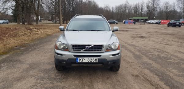 Pelēks Volvo XC90 2007 Rīga, ar dzinēja tilpumu 2.40 L un nobraukumu 385 tūkst. km par 5500 €, foto 4 vietnē AUTOMOTO.COM.LV