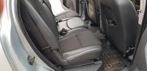 Grey Volvo XC90 2007 in Riga, with an engine capacity of 2.40 L and mileage of 385 thousand km for 5500 €, photo 11 on AUTOMOTO.COM.LV