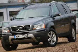 Grey Volvo XC90 2007 in Riga, with an engine capacity of 2.40 L and mileage of 286 thousand km for 6690 €, photo  on AUTOMOTO.COM.LV