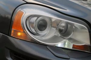 Grey Volvo XC90 2007 in Riga, with an engine capacity of 2.40 L and mileage of 286 thousand km for 6690 €, photo 18 on AUTOMOTO.COM.LV