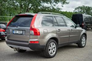 Pelēks Volvo XC90 2007 Liepāja, ar dzinēja tilpumu 2.40 L un nobraukumu 377 tūkst. km par 7500 €, foto 21 vietnē AUTOMOTO.COM.LV