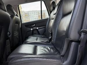 Grey Volvo XC90 2007 in Riga, with an engine capacity of 2.40 L and mileage of 355 thousand km for 4490 €, photo 15 on AUTOMOTO.COM.LV