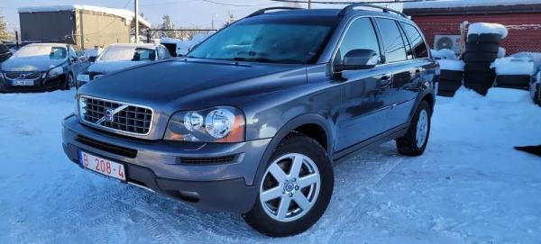 Pelēks Volvo XC90 2007 Rīga, ar dzinēja tilpumu 2.40 L un nobraukumu 247 tūkst. km par 8200 €, foto 3 vietnē AUTOMOTO.COM.LV