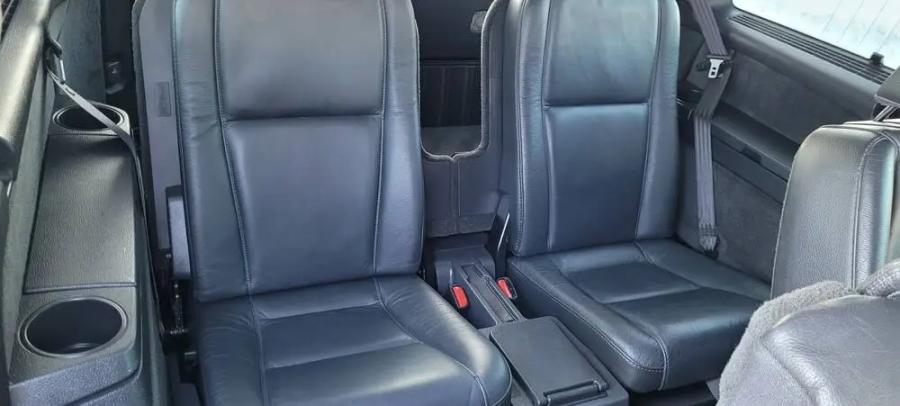 Grey Volvo XC90 2007 in Riga, with an engine capacity of 2.40 L and mileage of 247 thousand km for 8200 €, photo 19 on AUTOMOTO.COM.LV
