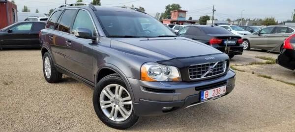Pelēks Volvo XC90 2007 Rīga, ar dzinēja tilpumu 2.40 L un nobraukumu 247 tūkst. km par 8950 €, foto 3 vietnē AUTOMOTO.COM.LV